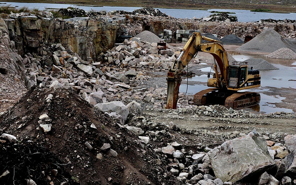 Mining and Mineral Exploration - Geometrics : Geometrics