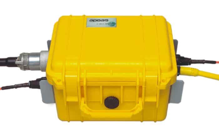 Geode Exploration Seismograph - Geometrics : Geometrics